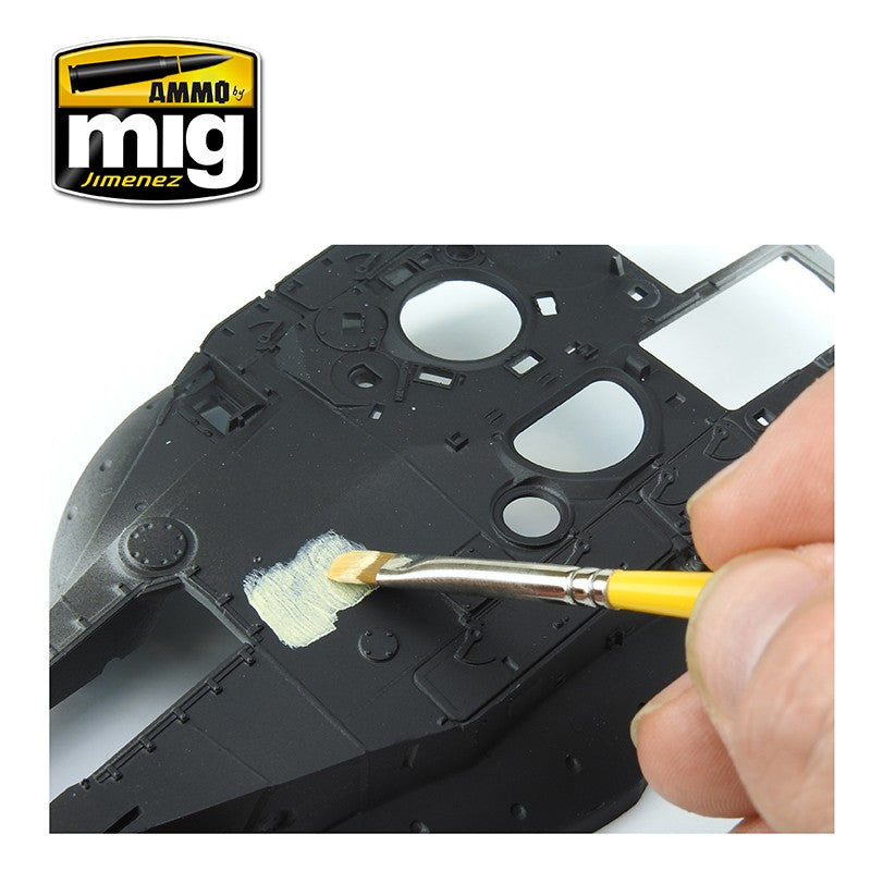ANTI-SLIP PASTE - SAND COLOR FOR 1/35 – Viper Hobby
